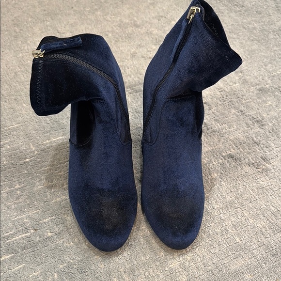 Steve Madden | Shoes | Steve Madden Blue Suede Heeled Boots With Side ...